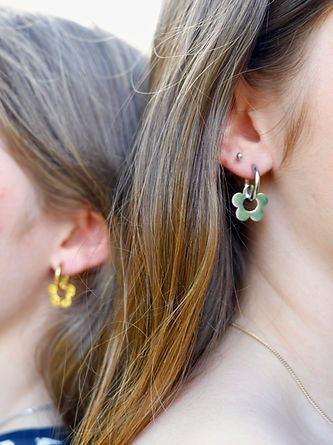 JJB Kalena Flower – Bettie Monroe